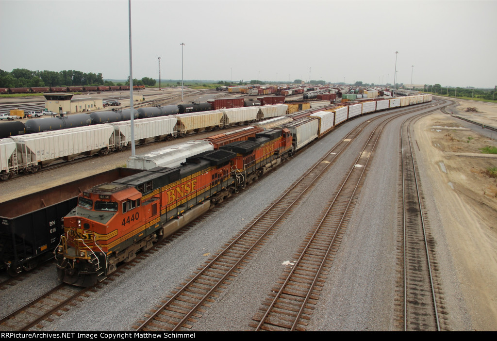 In Bound Freight Into Galesburg Yard